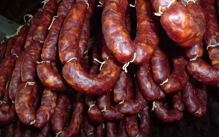 Receta de Chorizo Colorado Casero - Cocinero Guru