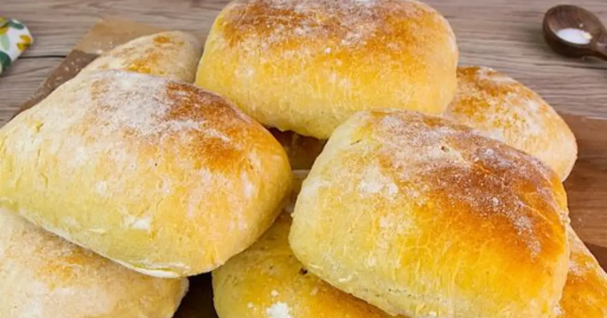 Solo agua💦, harina🤍 de pan, aceite de 🫒oliva, pan de sémola